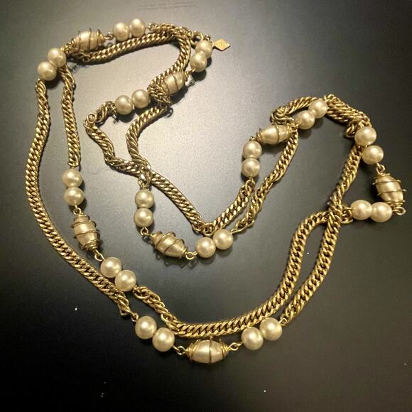 Sarah Cov | Jewelry | Sarah Coventry Gold Tone Necklace With Caged ...